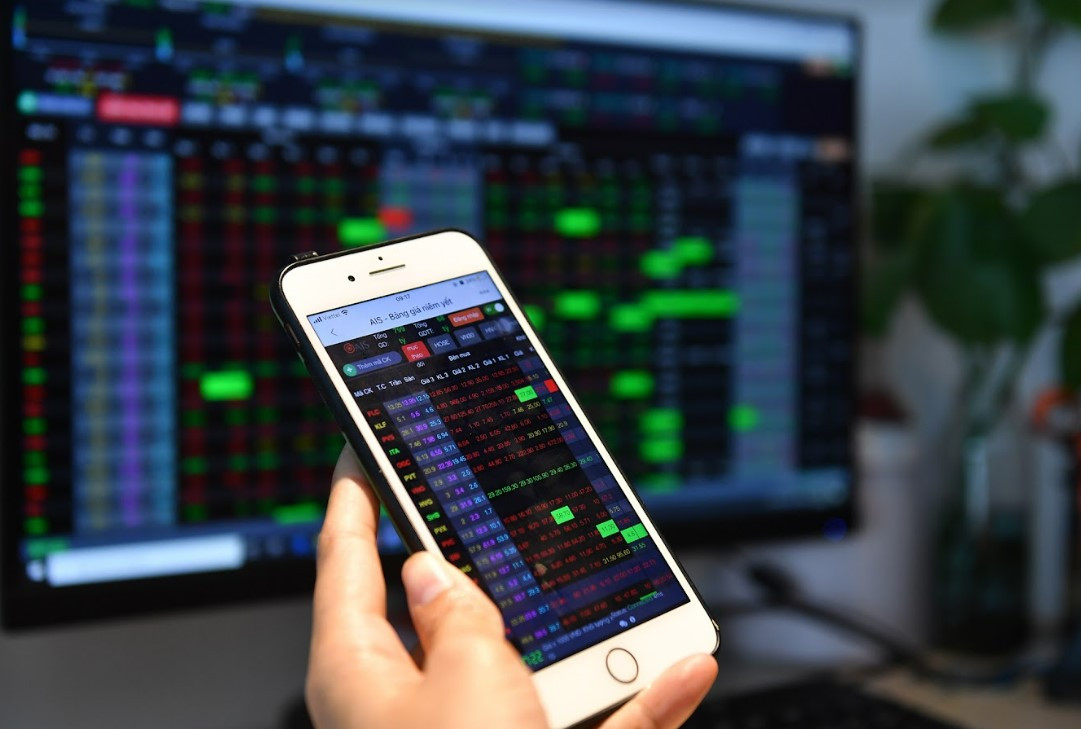 Chứng khoán APG bị phạt gần 1 tỷ đồng do hàng loạt vi phạm