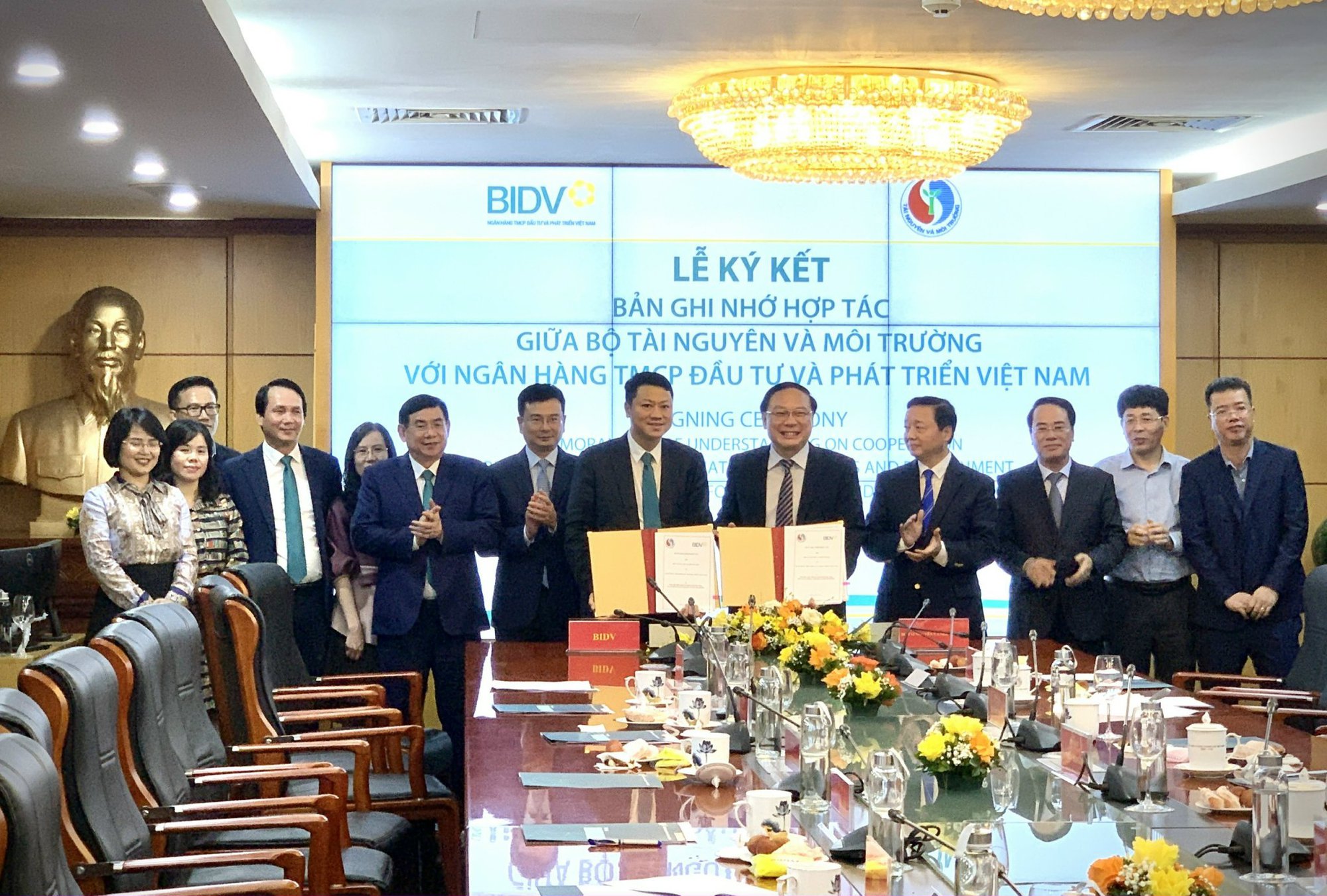 Bộ Tài nguyên và Môi trường và BIDV ký kết MOU thúc đẩy phát triển tài ...