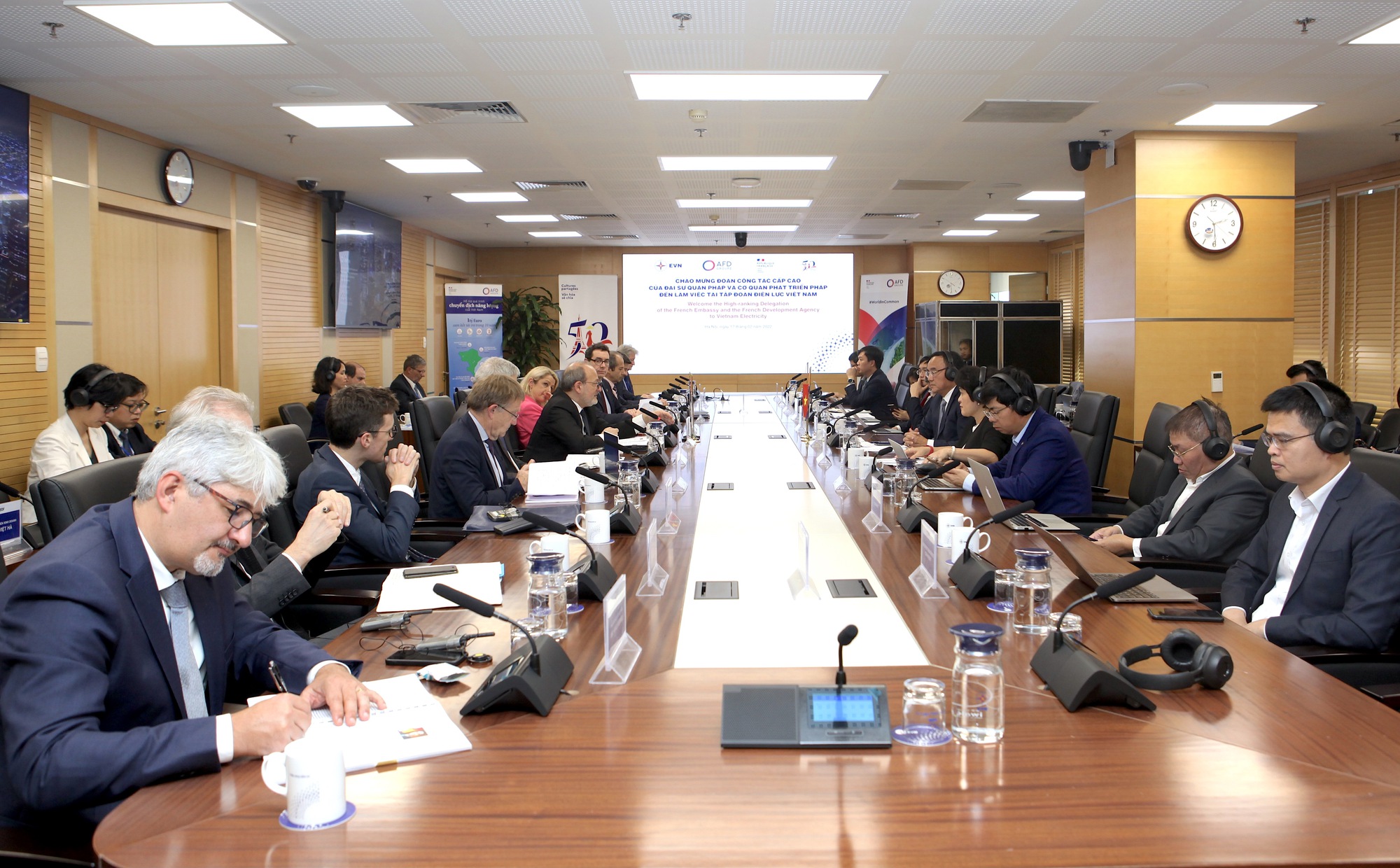 EVN và AFD tăng cường hợp tác trong quá trình chuyển dịch năng lượng