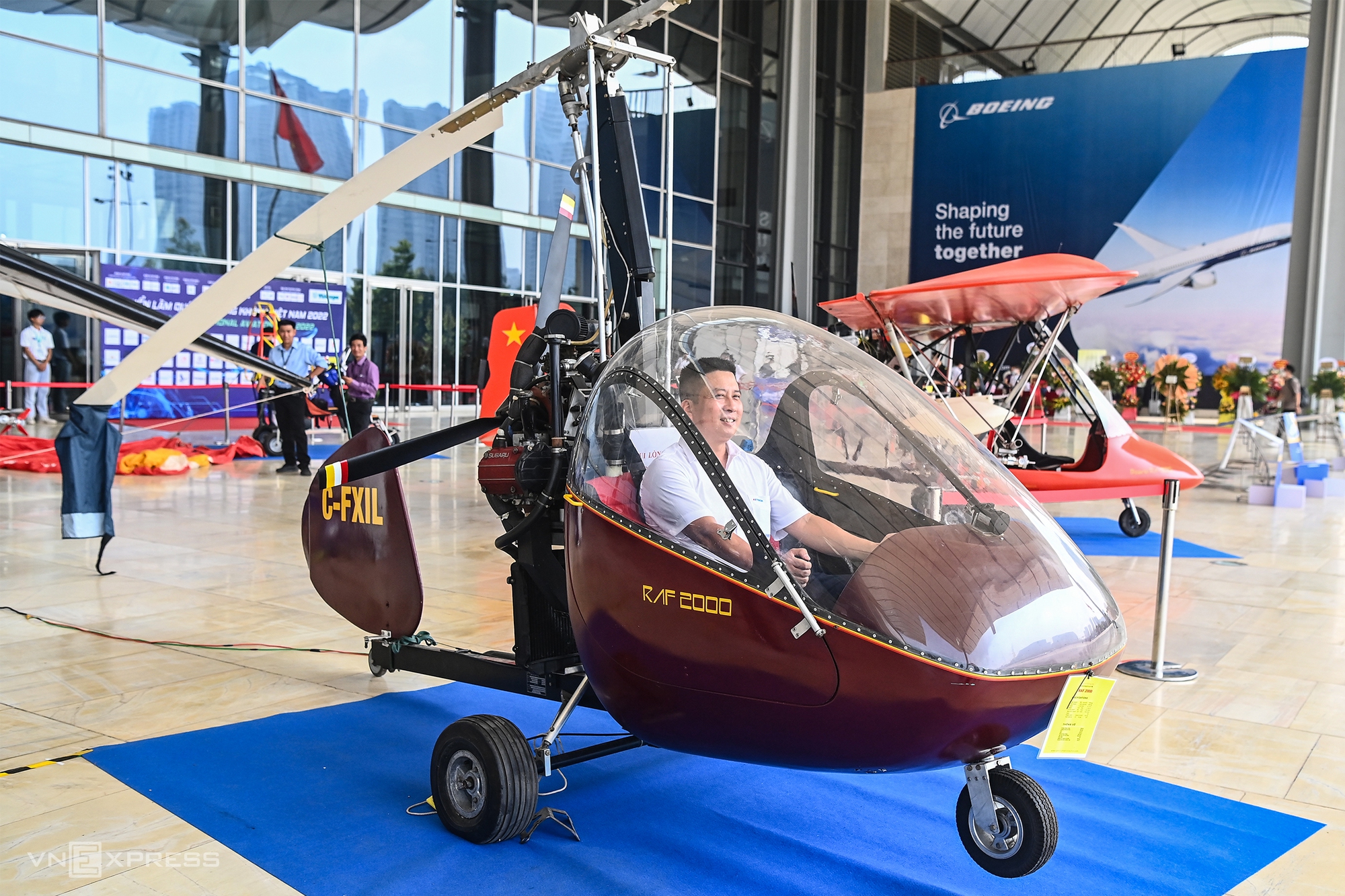 Viet Nam International Aviation Expo opens in Ha Noi
