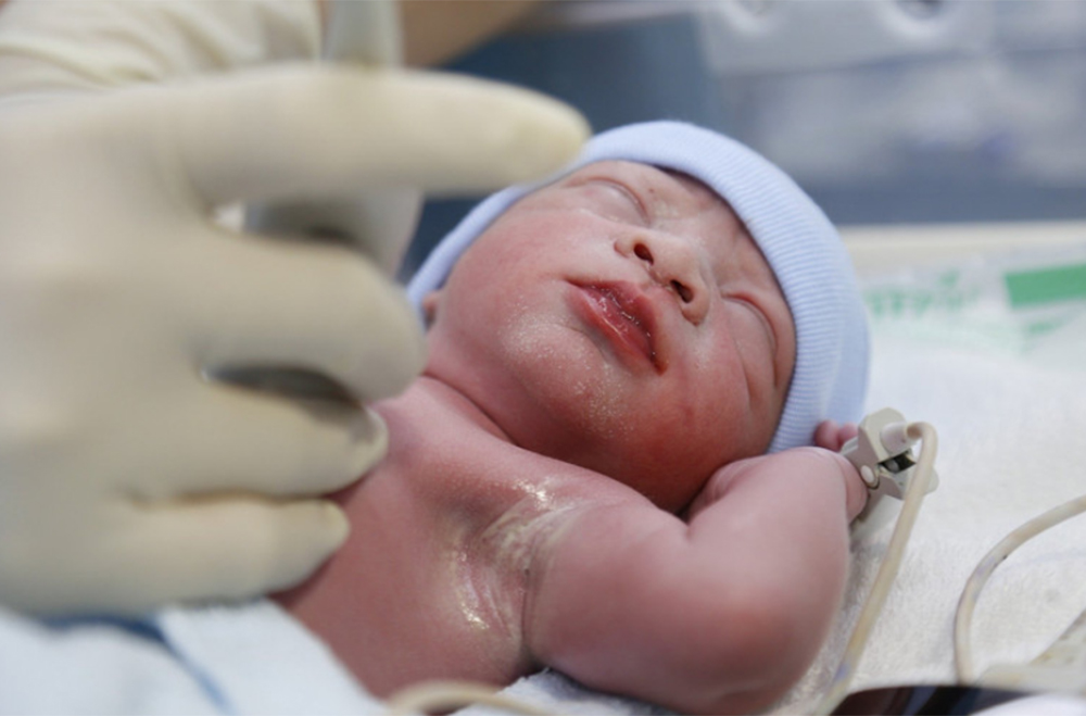 Viet Nam celebrates first successful delivery after foetal heart surgery