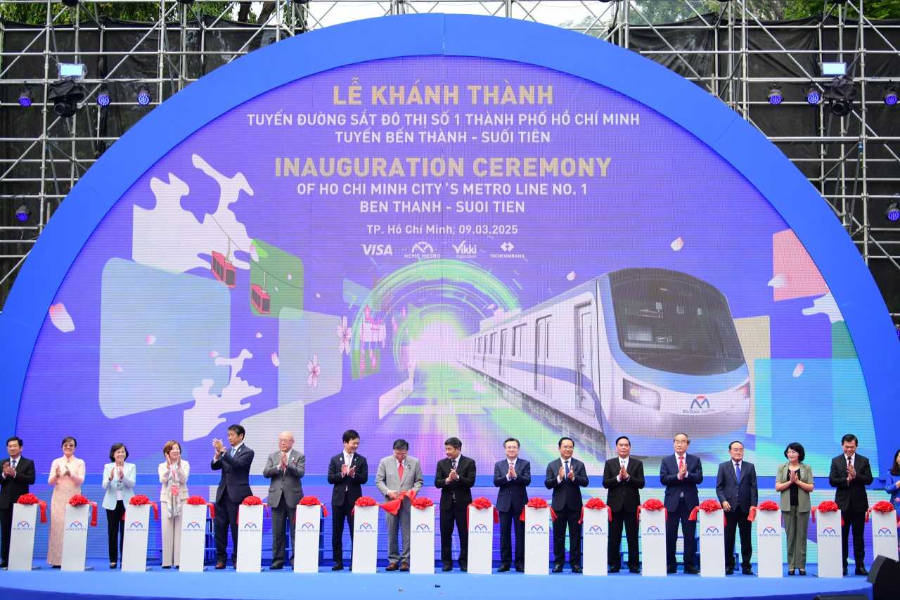 HCMC’s first metro line officially inaugurated