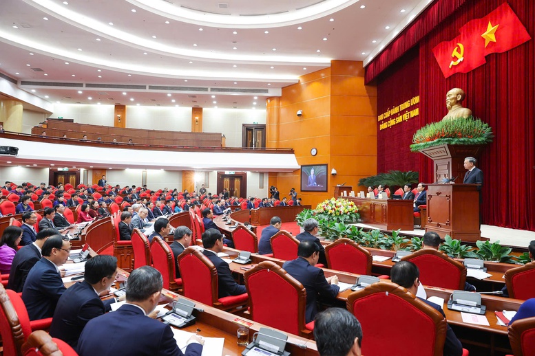 Party Central Committee convenes 11th plenum