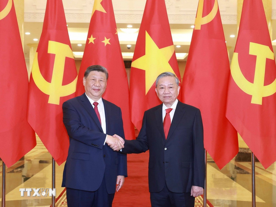 General Secretary To Lam holds talks with top Chinese leader Xi Jinping