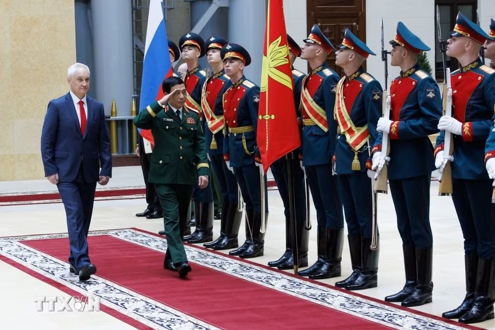 Viet Nam, Russia boost defense cooperation