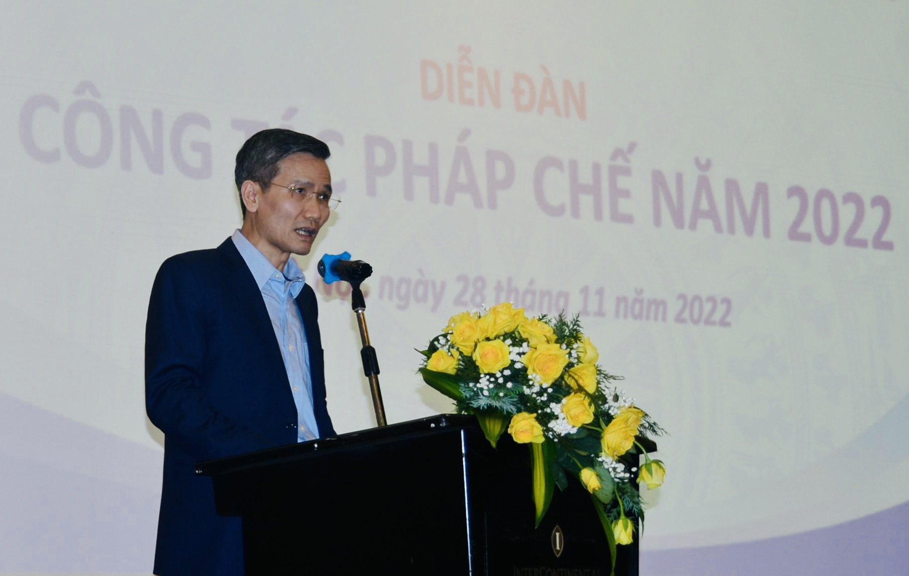 Đầu Tư Xây Dựng Pháp Luật Nâng Cao Năng Lực đội Ngũ Pháp Chế
