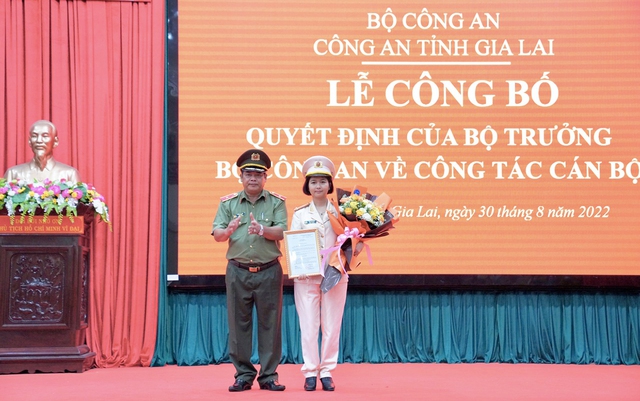 Bổ nhiệm 'Bông hồng thép' Ksor H’Bơ Khắp giữ chức Phó Giám đốc Công an tỉnh Gia Lai