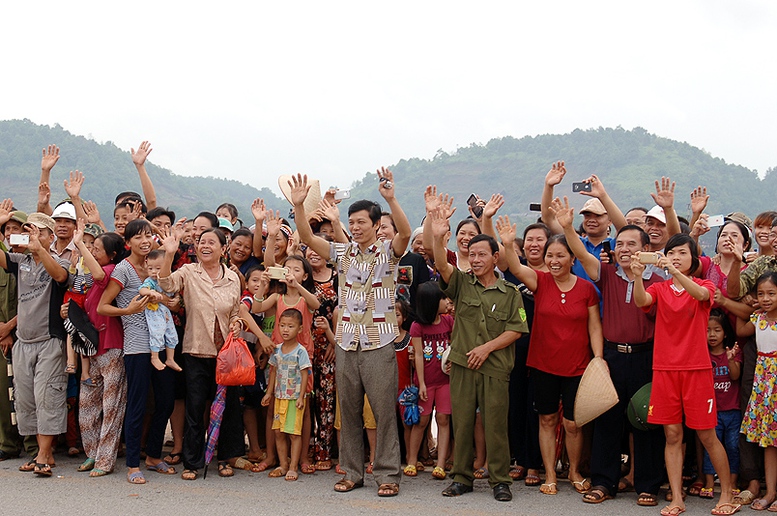 Chính thức thông xe đường cao tốc Nội Bài-Lào Cai