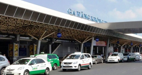 Xử lý nghiêm taxi ép giá khách, gian lận cước tại sân bay