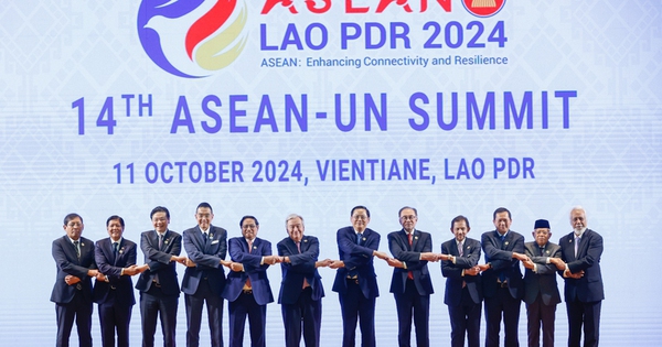 Prime Minister attends 14th ASEAN-UN Summit
