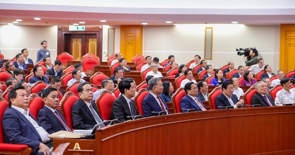 Party Central Committee introduces personnel for finance, transport ...