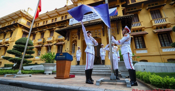 ASEAN flag-raising ceremony marks bloc’s 57th anniversary