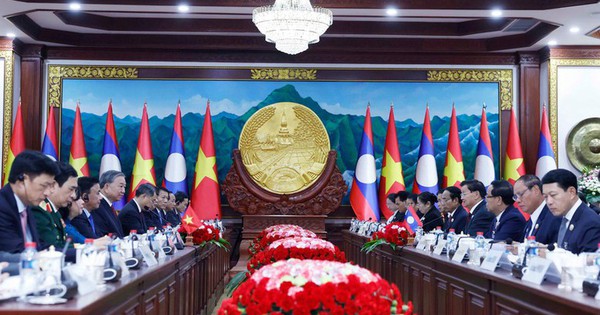 Viet Nam, Laos reinforce framework of bilateral relations