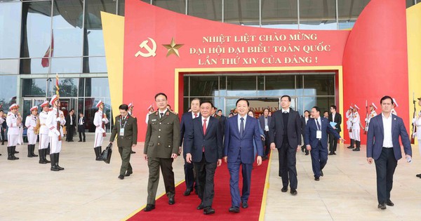 Final review of preparations for 14th National Party Congress