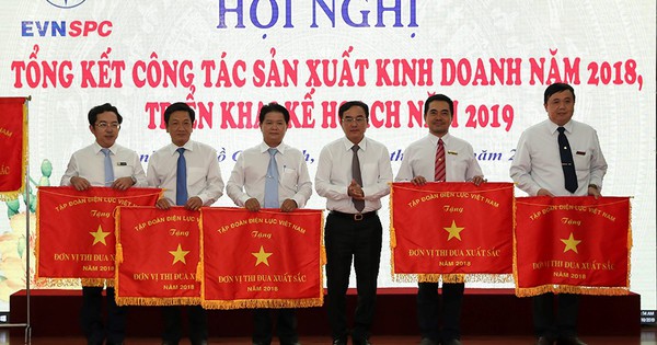 EVN SPC làm tốt nhiệm vụ cung ứng điện cho miền Nam