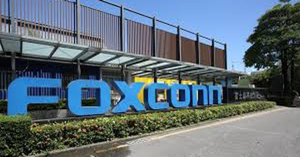 Foxconn’s laptop plant in Bac Giang and implications for Viet Nam